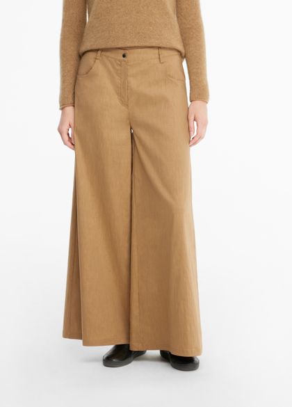Achetez en ligne vos pantalons pour femmes chez Sarah Pacini